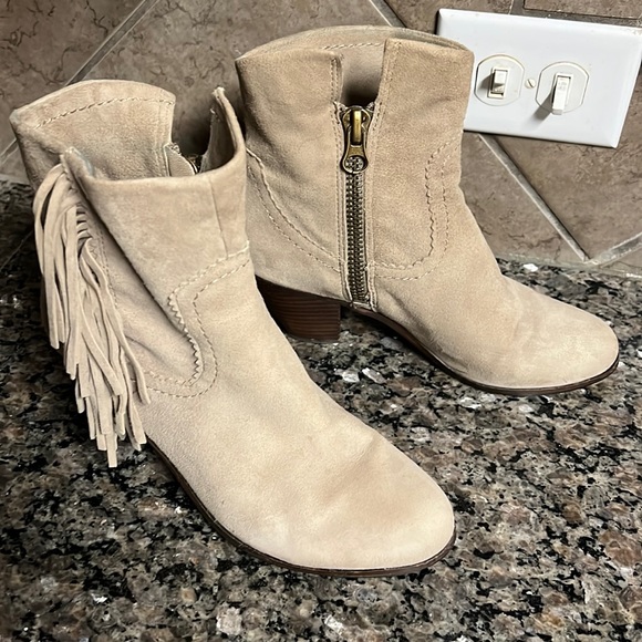 Sam Edelman | Shoes | Sam Edelman Fringe Leather Booties 75 | Poshmark